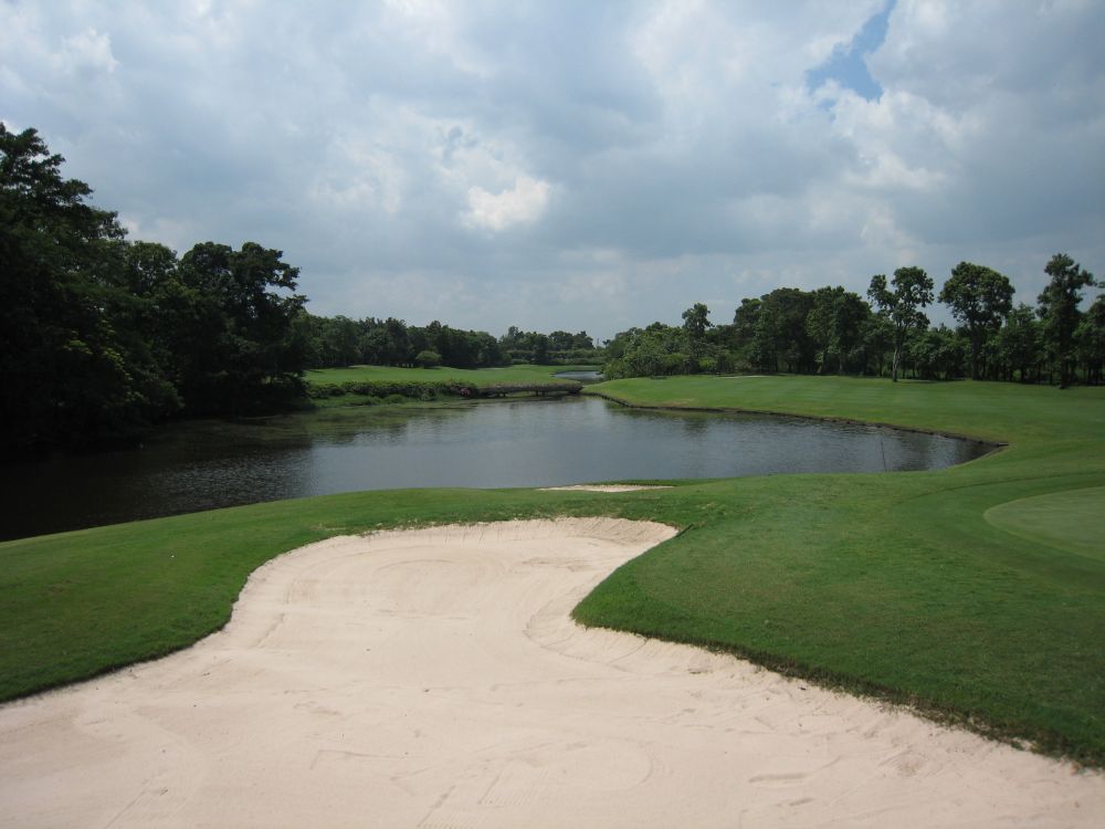 Navatanee Golf Course - Golf Tours Thailand